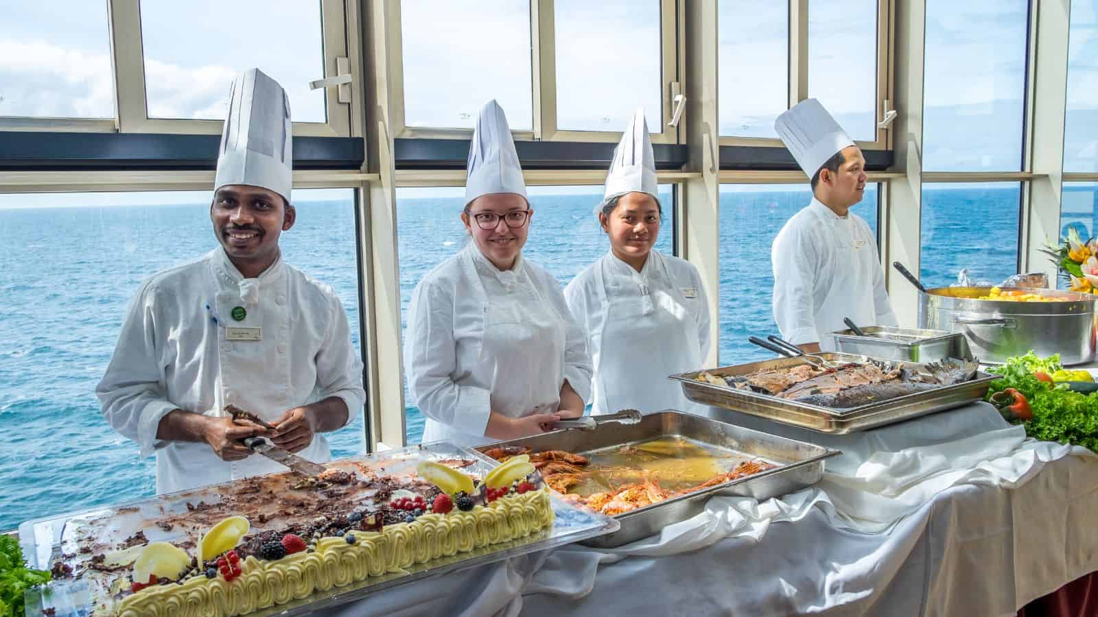 18 Dos and Don'ts for Cruise Ship Buffets - The Millennial Travelers